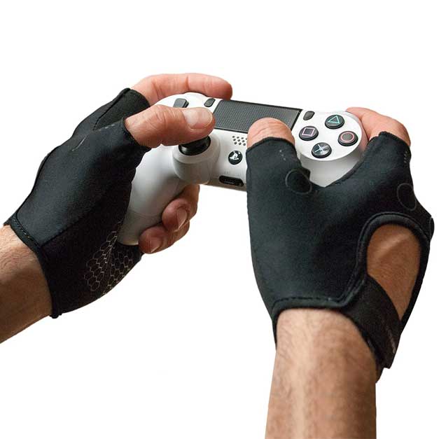 5 Best Gaming Gloves of 2025 (Warm, Cold & Fingerless) — GamesEverytime
